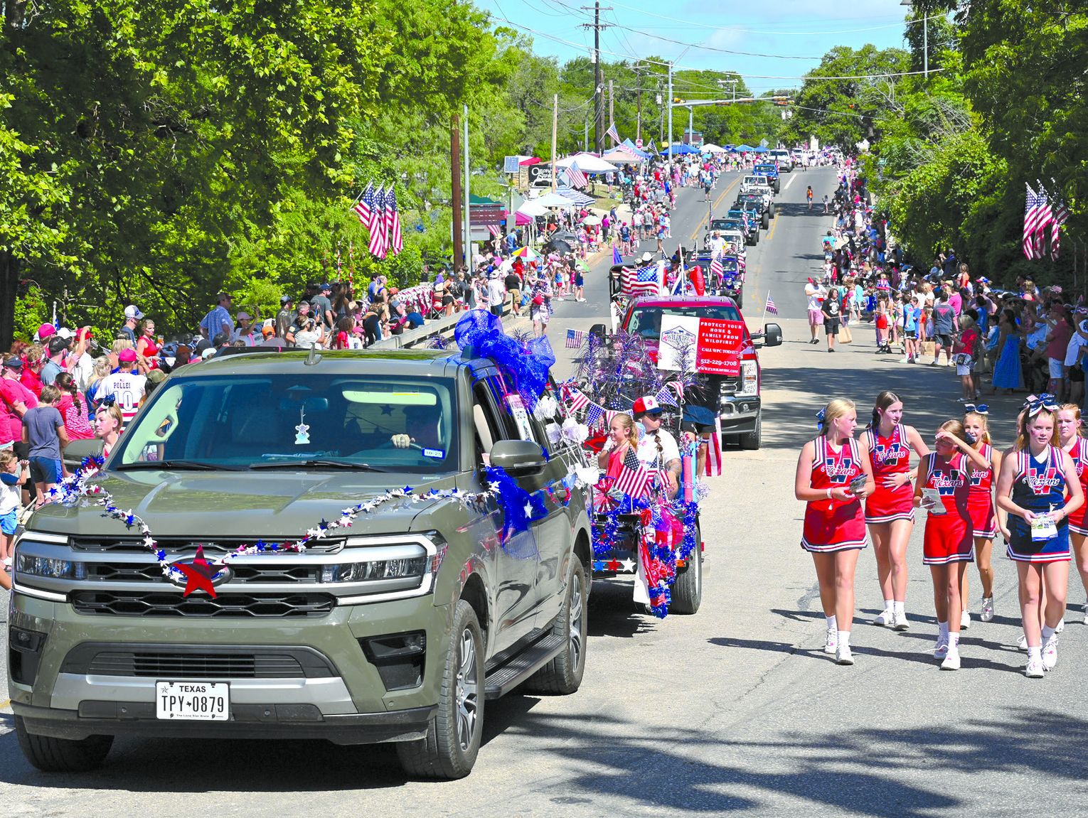 4th of July parade brings large crowds