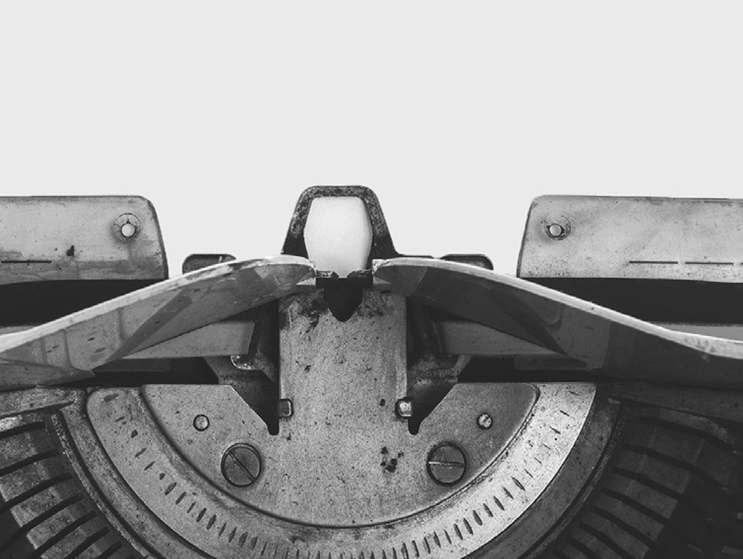 A Review by Don Minnick of ‘The Book Hunter’ by Mike Cox