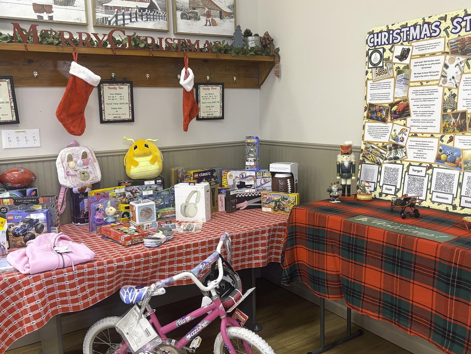 Barnabas Connection holds open house