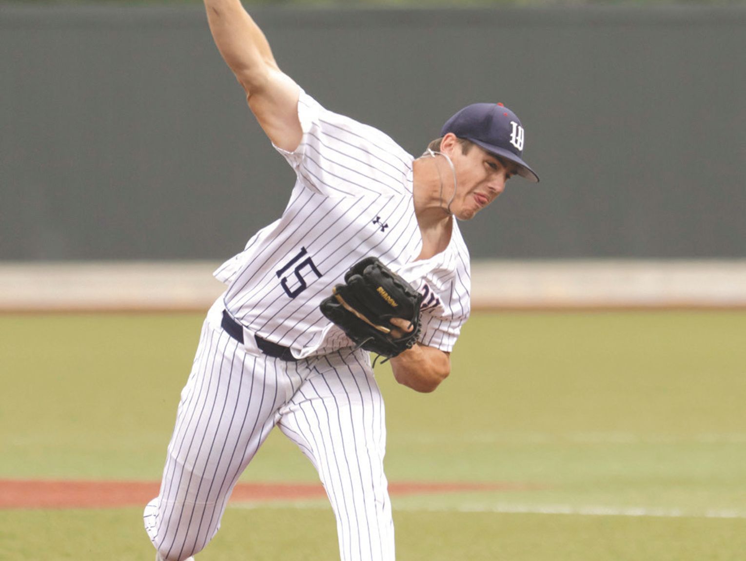 Texans split series with Navarro, face Davenport for district title